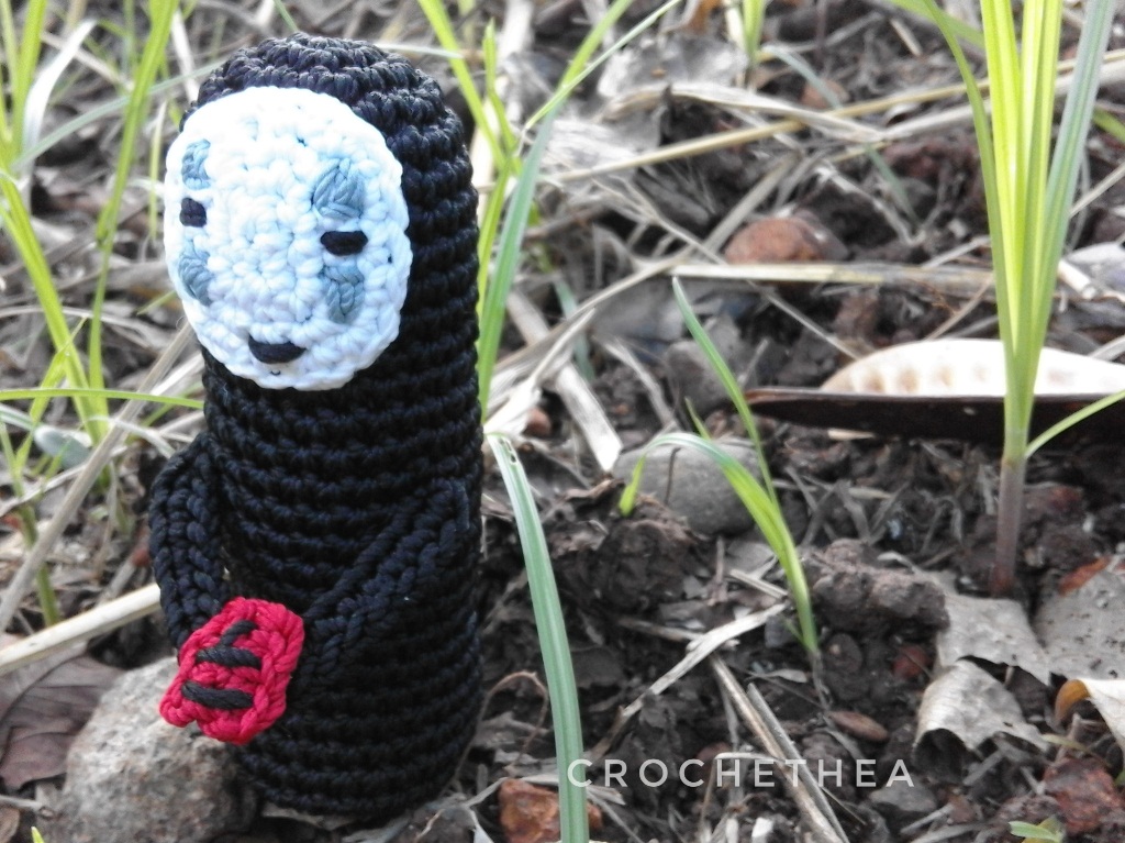 No Face Amigurumi Free Pattern (from Spirited Away movie) | Crochethea