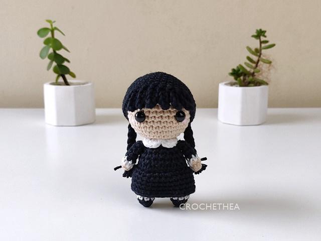 Wednesday Crochet Pattern – Crochethea